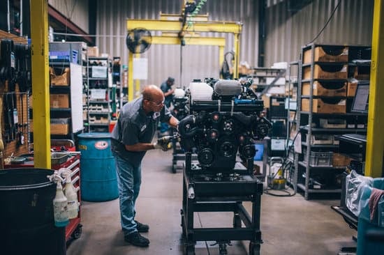 How Do You Engage With Employees in the Manufacturing Sector?